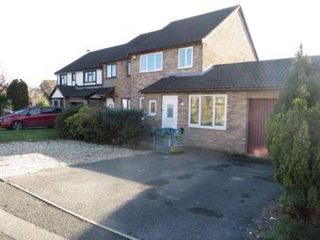 4 Bedrooms for rent in Apseleys Mead, Bradley Stoke, Bristol BS32