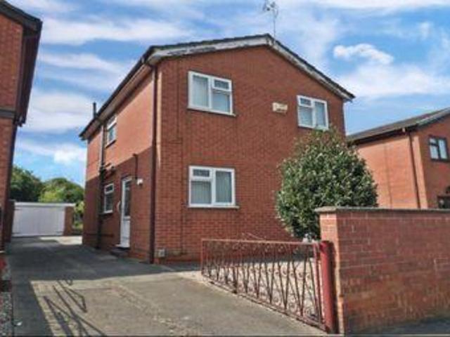 4 Bedrooms for rent in Ashdale Road, Nottingham NG3