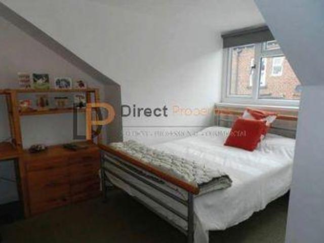 4 Bedrooms for rent in Burley Lodge Terrace, Hyde Park, Leeds LS6