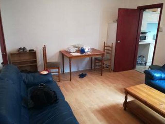 4 Bedrooms for rent in Burley Road, Burley, Leeds LS4