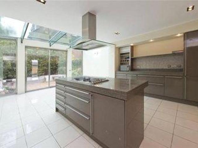 4 Bedrooms for rent in Bark Place, Notting Hill, London W2