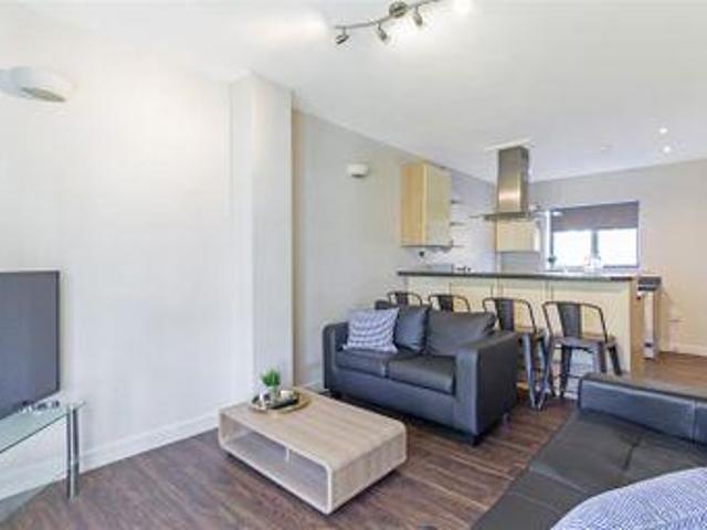 4 Bedrooms for rent in Bentley Lane, Meanwood, Leeds LS6