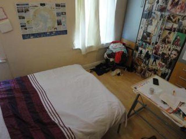 4 Bedrooms for rent in Braemar Road, Fallowfield, Manchester M14