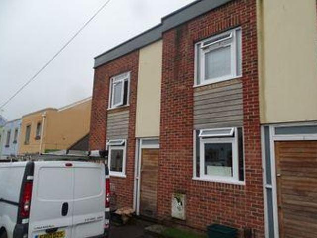 4 Bedrooms for rent in Brunswick Street, St. Pauls, Bristol BS2