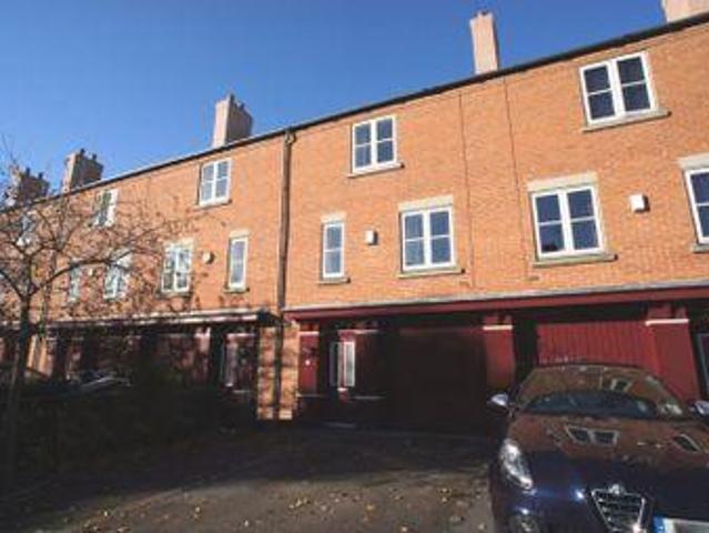 4 Bedrooms for rent in Calvert Street, Derby DE1
