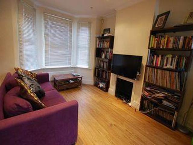 4 Bedrooms for rent in Canon Road, Bromley, Kent BR1