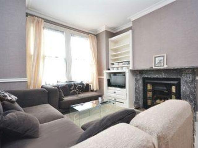 4 Bedrooms for rent in Cathles Road, Clapham South SW12