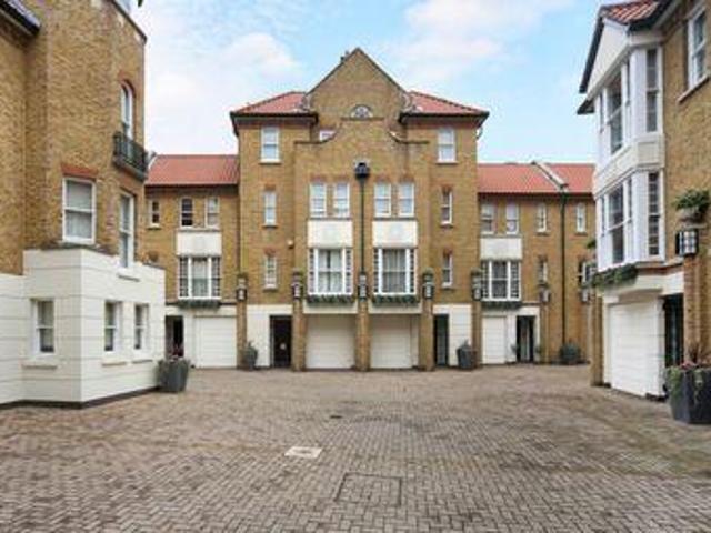 4 Bedrooms for rent in Charles II Place, Chelsea SW3