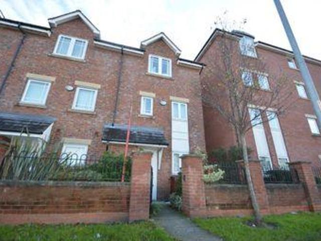 4 Bedrooms for rent in Chorlton Road, Manchester M15