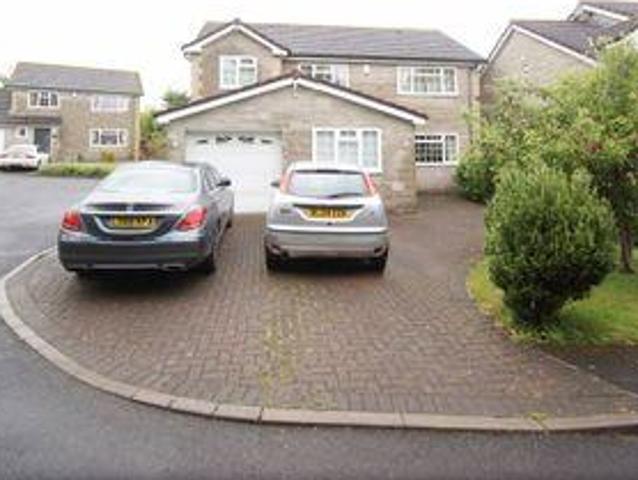 4 Bedrooms for rent in Church Meadows, Whitchurch, Bristol BS14