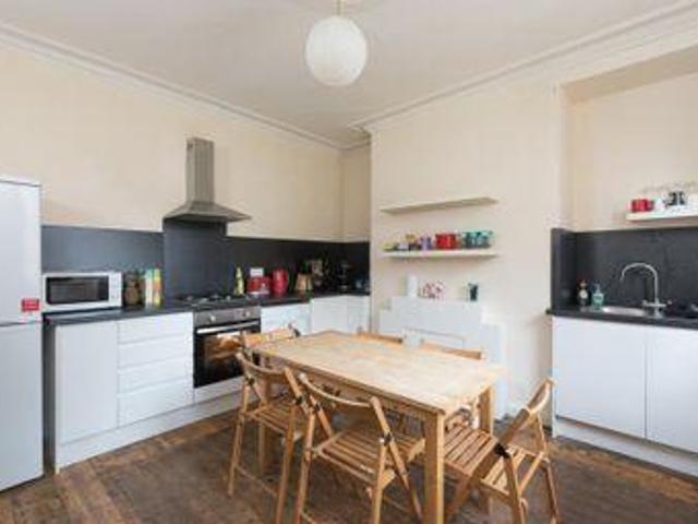 4 Bedrooms for rent in Claremont View, Leeds LS3
