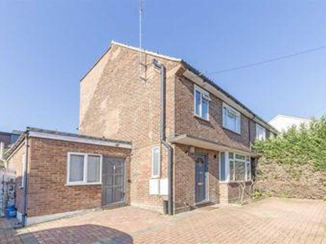 4 Bedrooms for rent in College Road, London NW10