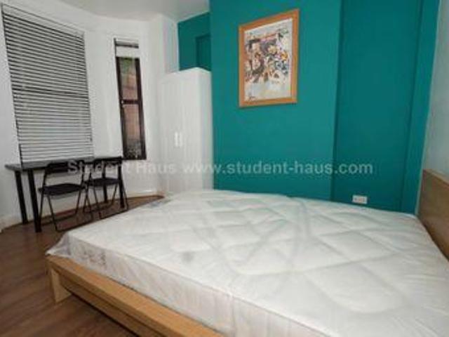 4 Bedrooms for rent in Coronation Street, Salford M5
