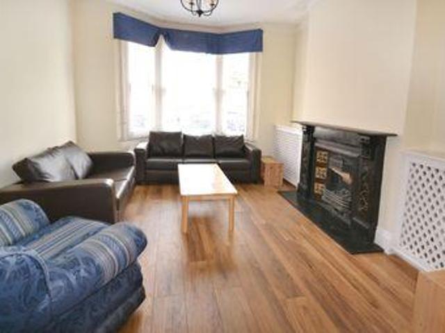 4 Bedrooms for rent in Darlan Road, London SW6