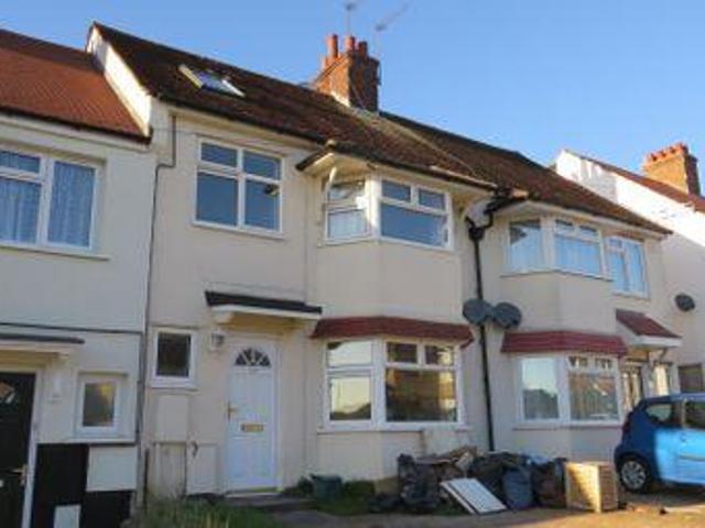 4 Bedrooms for rent in Deaconsfield Road, Hemel Hempstead HP3