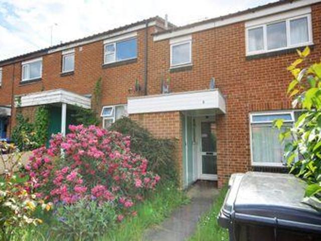 4 Bedrooms for rent in Drovers Way, Hatfield AL10