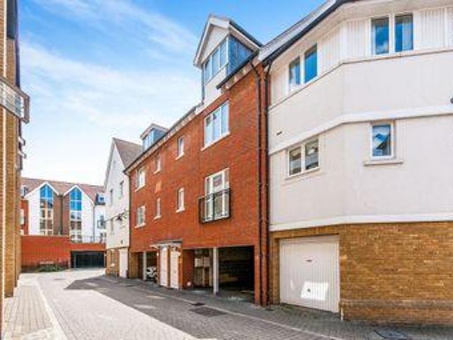 4 Bedrooms for rent in Drying Shed Lane, Canterbury CT1