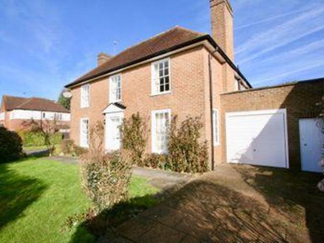 4 Bedrooms for rent in Elgood Avenue, Northwood HA6