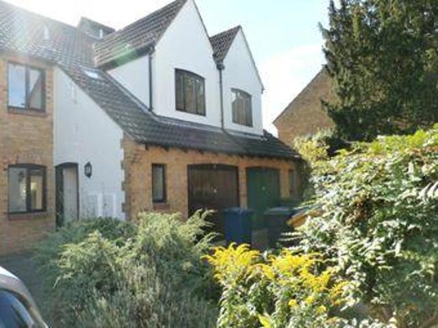4 Bedrooms for rent in Elsworth Place, Cambridge CB2