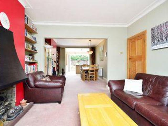 4 Bedrooms for rent in Gunnersbury Avenue, Acton W3