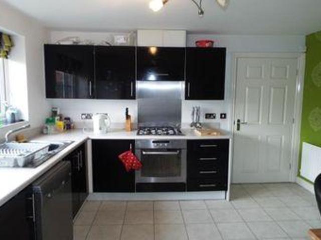 4 Bedrooms for rent in Galingale View, Newcastle ST5