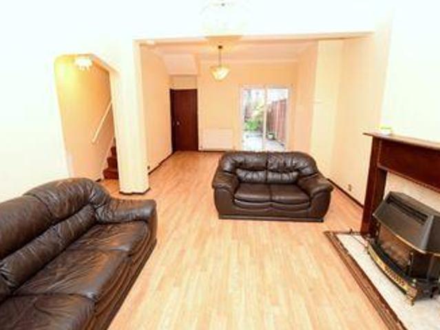 4 Bedrooms for rent in Gillett Avenue, London E6