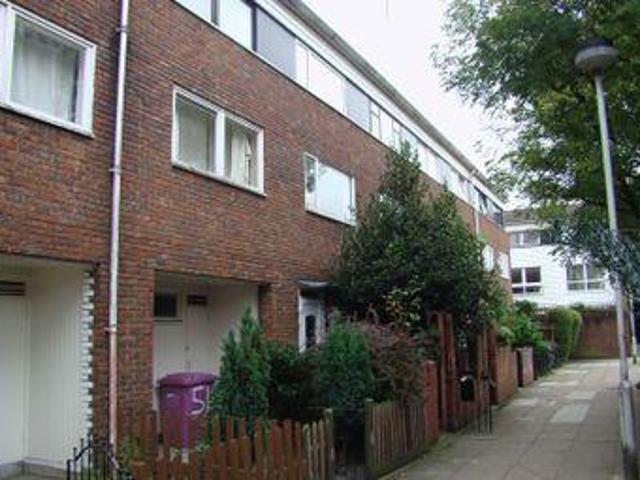 4 Bedrooms for rent in Goldman Close, London E2