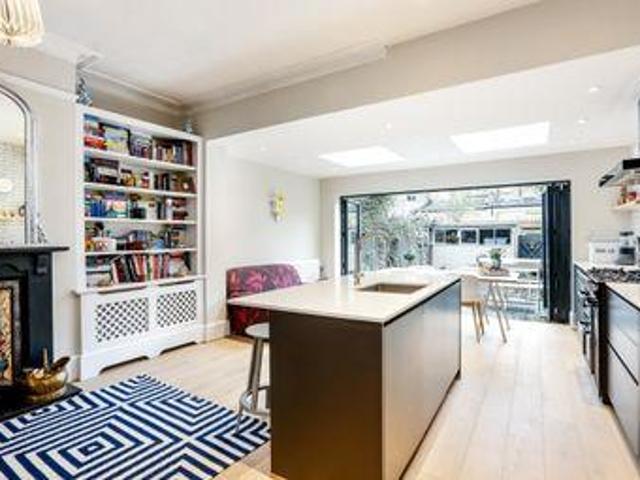 4 Bedrooms for rent in Gordondale Road, London SW19