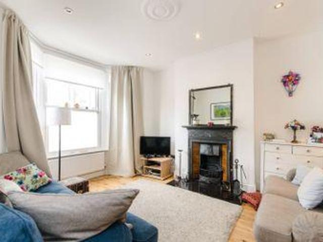 4 Bedrooms for rent in Greyhound Road, Kensal Green NW10