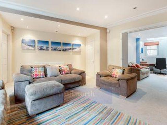 4 Bedrooms for rent in Harleyford Road, London SE11