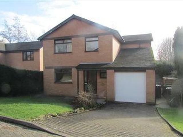 4 Bedrooms for rent in Hazelwood Gardens, Lancaster LA1