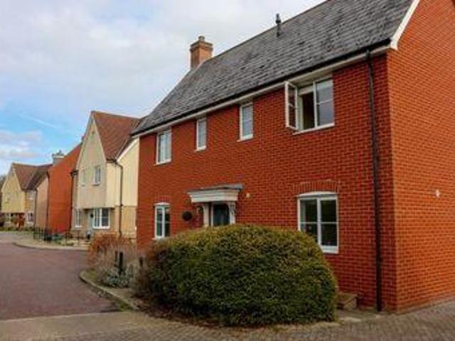 4 Bedrooms for rent in Helen Ewing Place, Colchester CO2