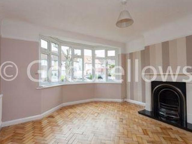 4 Bedrooms for rent in Leamington Avenue, Morden SM4