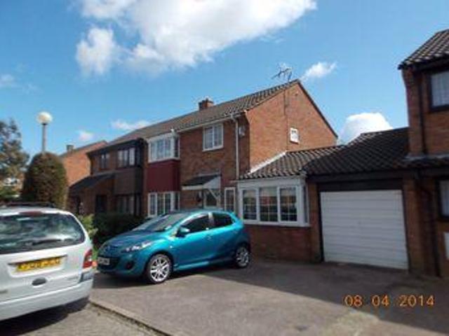 4 Bedrooms for rent in P10458, Oldbrook, Milton Keynes MK6