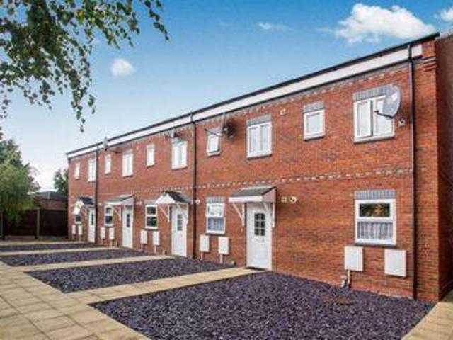 4 Bedrooms for rent in Park Mews, Burton On Trent DE14