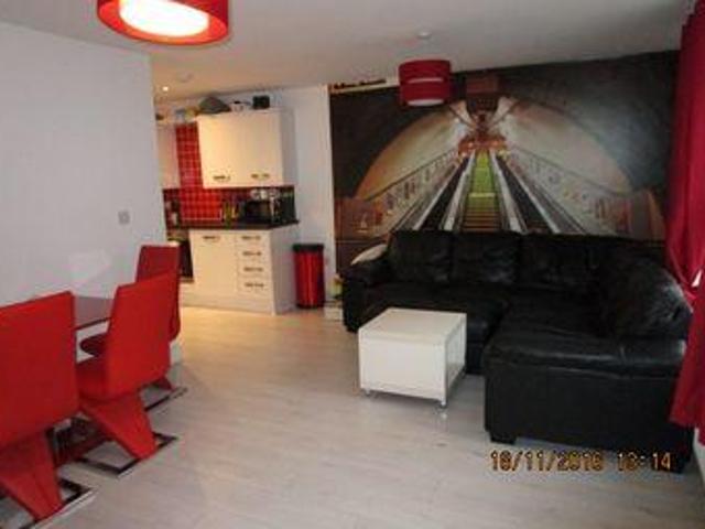 4 Bedrooms for rent in Peelers Court, Kirbys Lane, Canterbury CT2