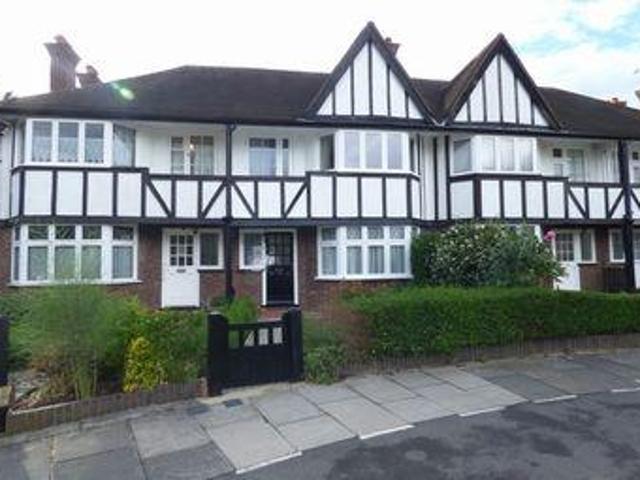 4 Bedrooms for rent in Princes Gardens, West Acton, West Acton W3