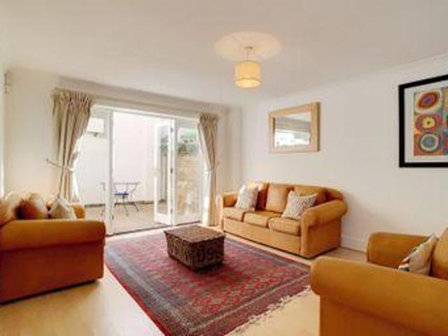 4 Bedrooms for rent in Rush Hill Mews, Clapham SW11