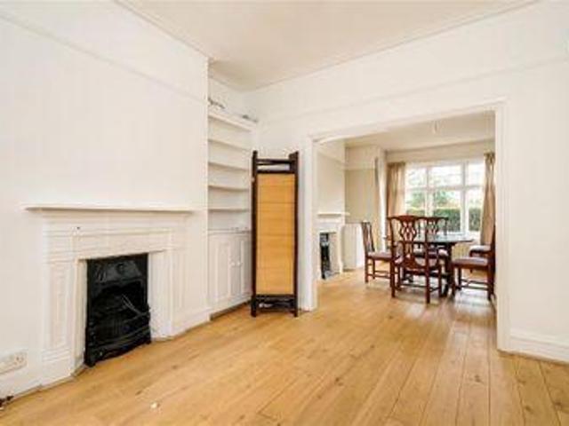 4 Bedrooms for rent in Rusthall Avenue, London W4