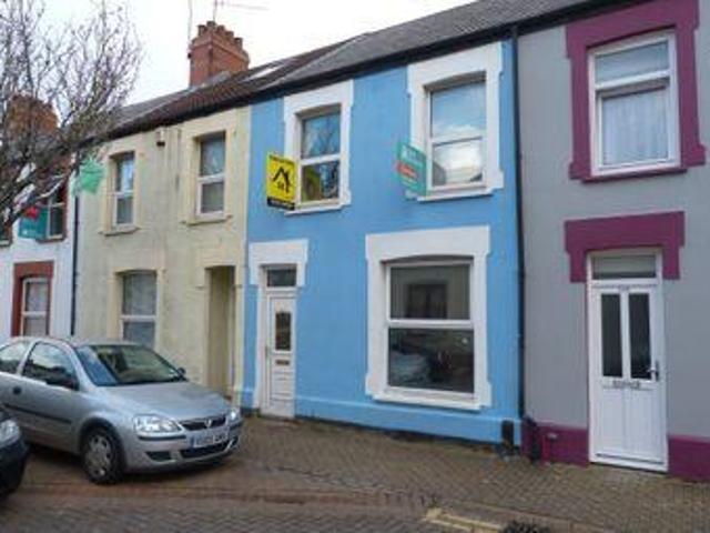 4 Bedrooms for rent in Rhymney Street, Cathays, 4 Beds CF24