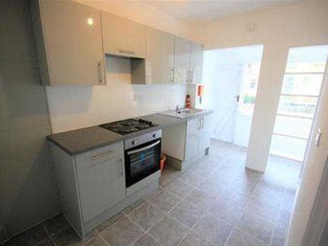 4 Bedrooms for rent in Roedale Road, Brighton BN1