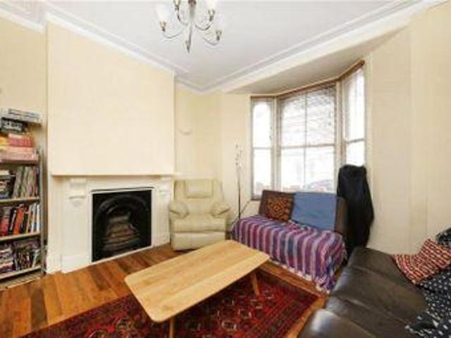 4 Bedrooms for rent in Ropery Street, Bow, London E3
