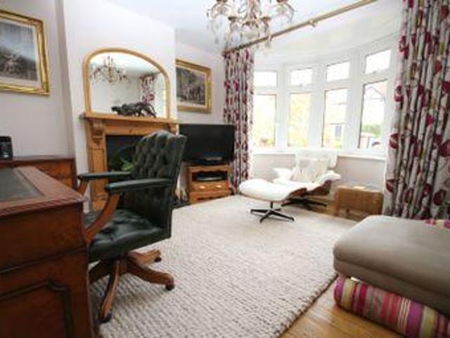 4 Bedrooms for rent in Roxwell Avenue, Chelmsford CM1