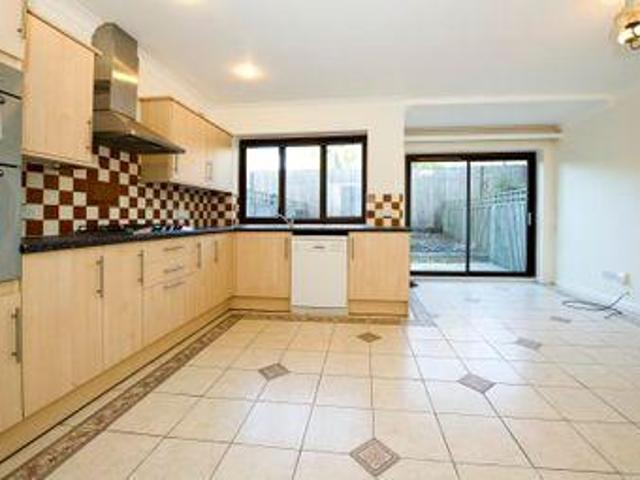 4 Bedrooms for rent in St. Helens Gardens, London W10