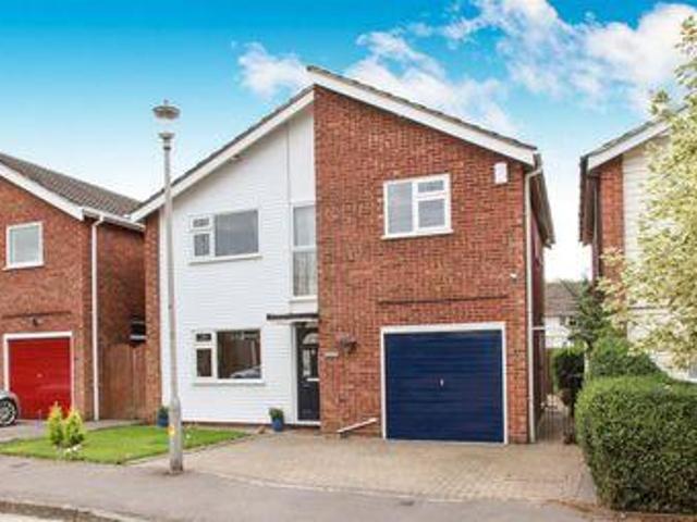 4 Bedrooms for rent in St. James Park, Chelmsford CM1