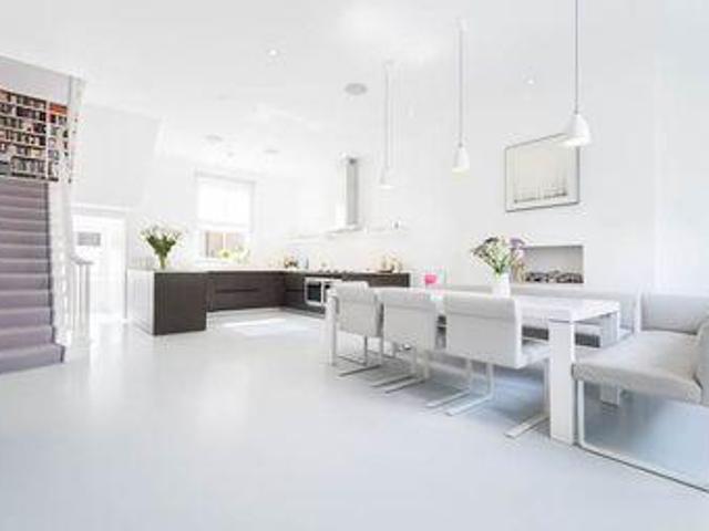 4 Bedrooms for rent in St Lawrence Terrace, London W10