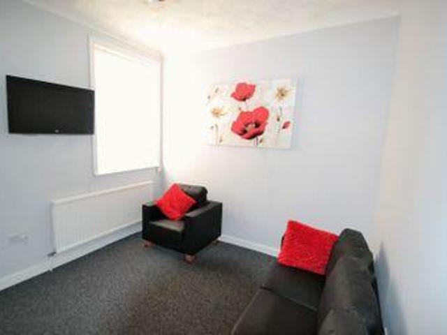 4 Bedrooms for rent in Suffolk Street, Salford M6