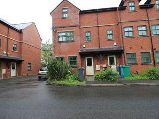 4 Bedrooms for rent in Schuster Road, Manchester M14