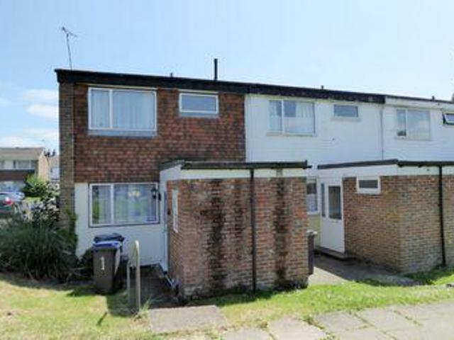 4 Bedrooms for rent in Somner Close, Canterbury CT2