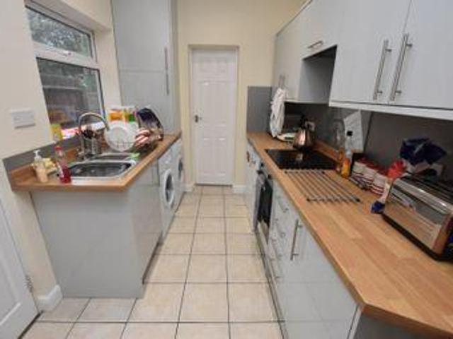 4 Bedrooms for rent in Tiverton Road, Selly Oak, Birmingham B29